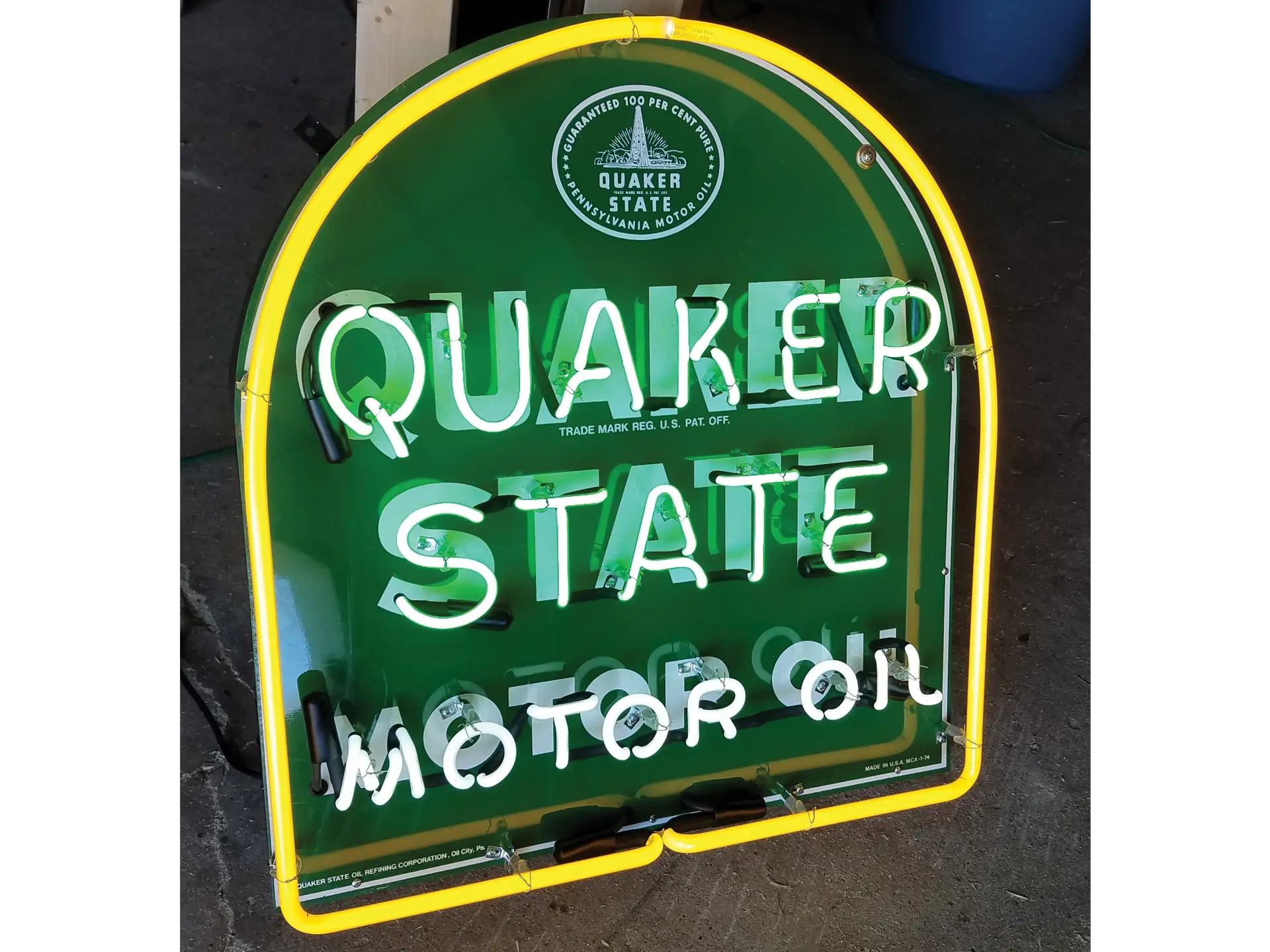 Quaker State Motor Oil Original Tin Neon Sign | Auburn Spring 2018 | RM ...