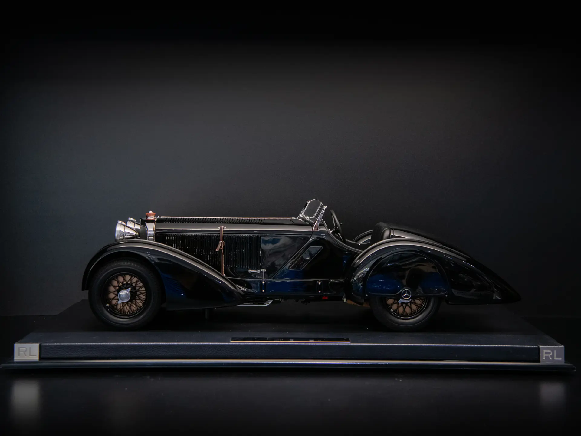 1930 Mercedes-Benz SSK "Count Trossi" 1:8 Scale Model by Amalgam | Dare ...