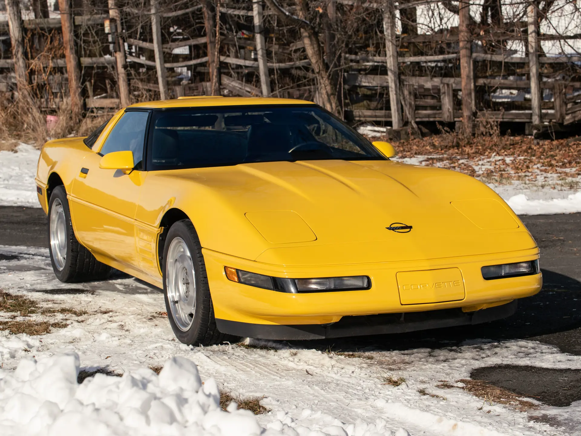 1991 Chevrolet Corvette ZR-1 | Open Roads, February 2022 | RM Sotheby's