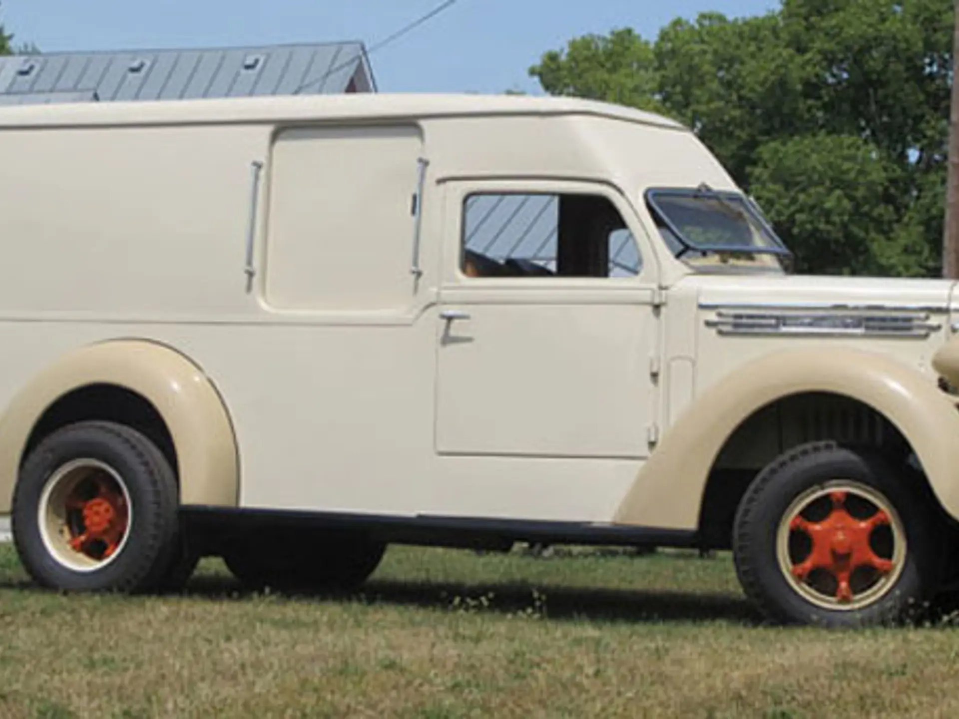 1947 Diamond T Panel Truck | Auburn Fall 2012 | RM Sotheby's