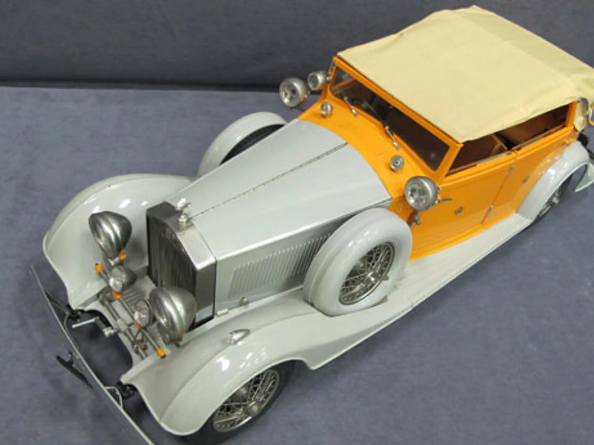 1/8 Scale Pocher 1934 Rolls-Royce Torpedo Phantom III Convertible ...