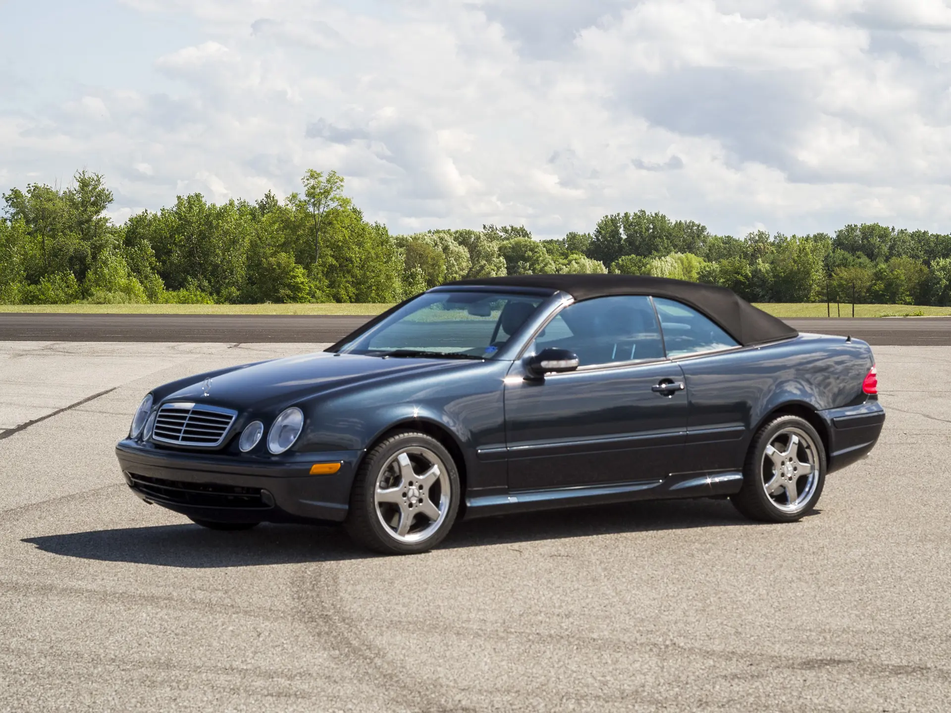 2002 Mercedes-Benz CLK 55 AMG Cabriolet | Auburn Fall 2020 | RM Sotheby's