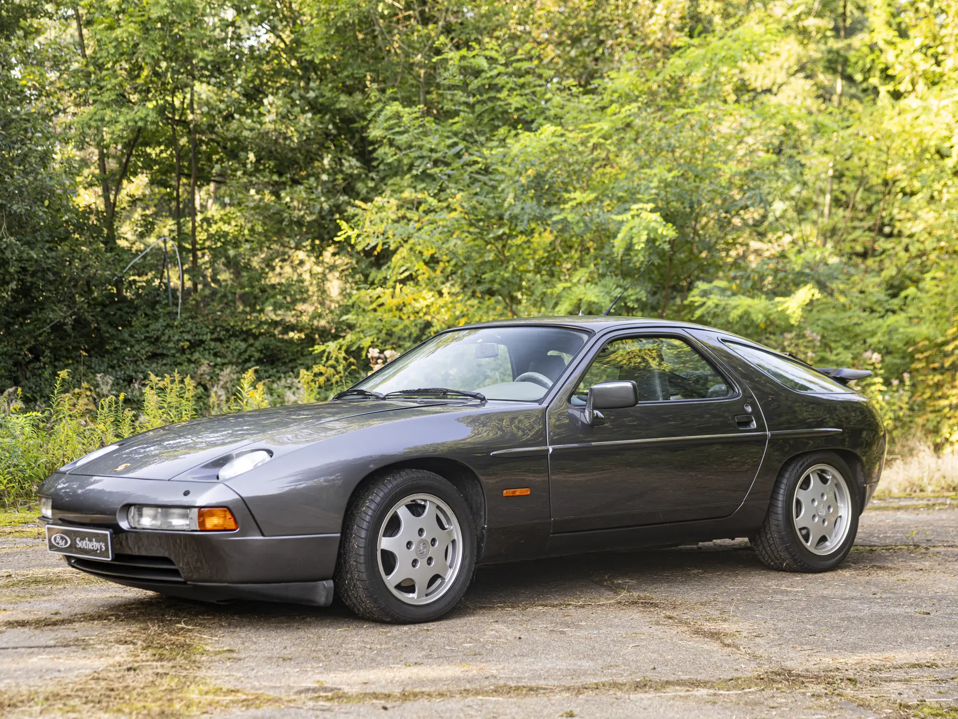 1991 Porsche 928 GT | Paris 2025 | RM Sotheby's