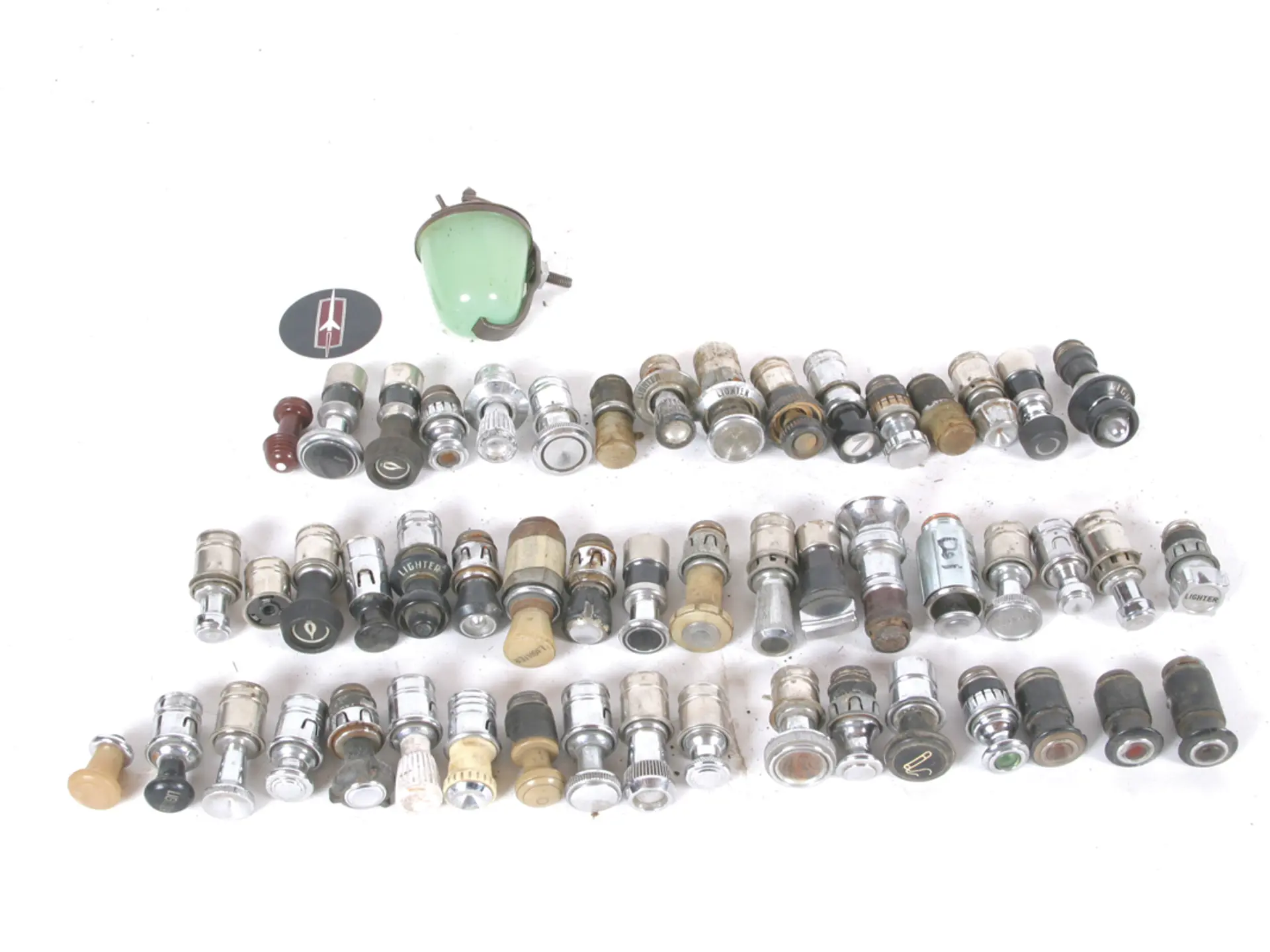 AUTOMOTIVE CIGARETTE LIGHTERS | Private Collection of Tom & Marlene ...