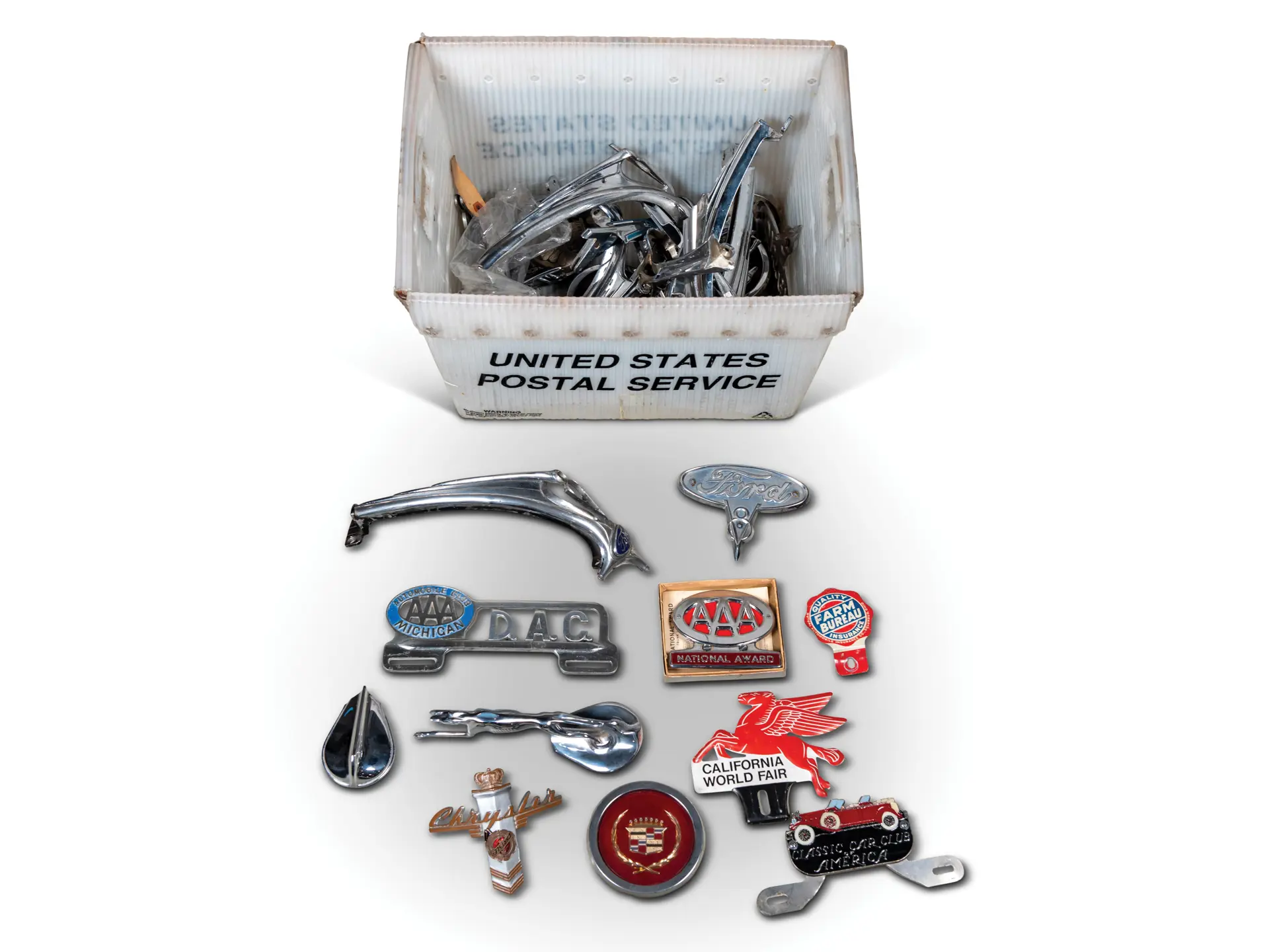 Emblems, License Plate Toppers, and Radiator Caps | Auburn Fall 2019 ...