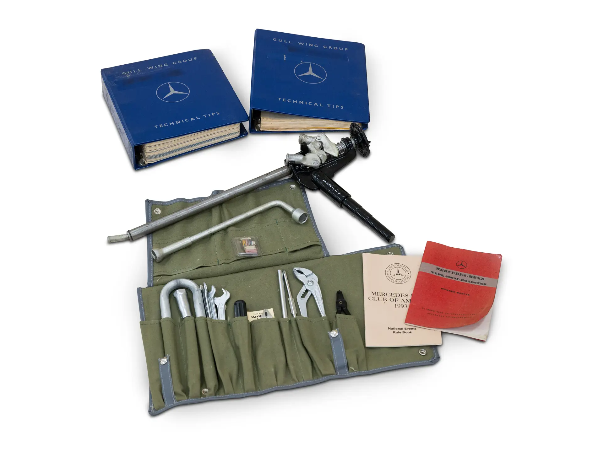 Mercedes-Benz 300 SL Toolkit with Jack | Hershey 2024 | RM Sotheby's