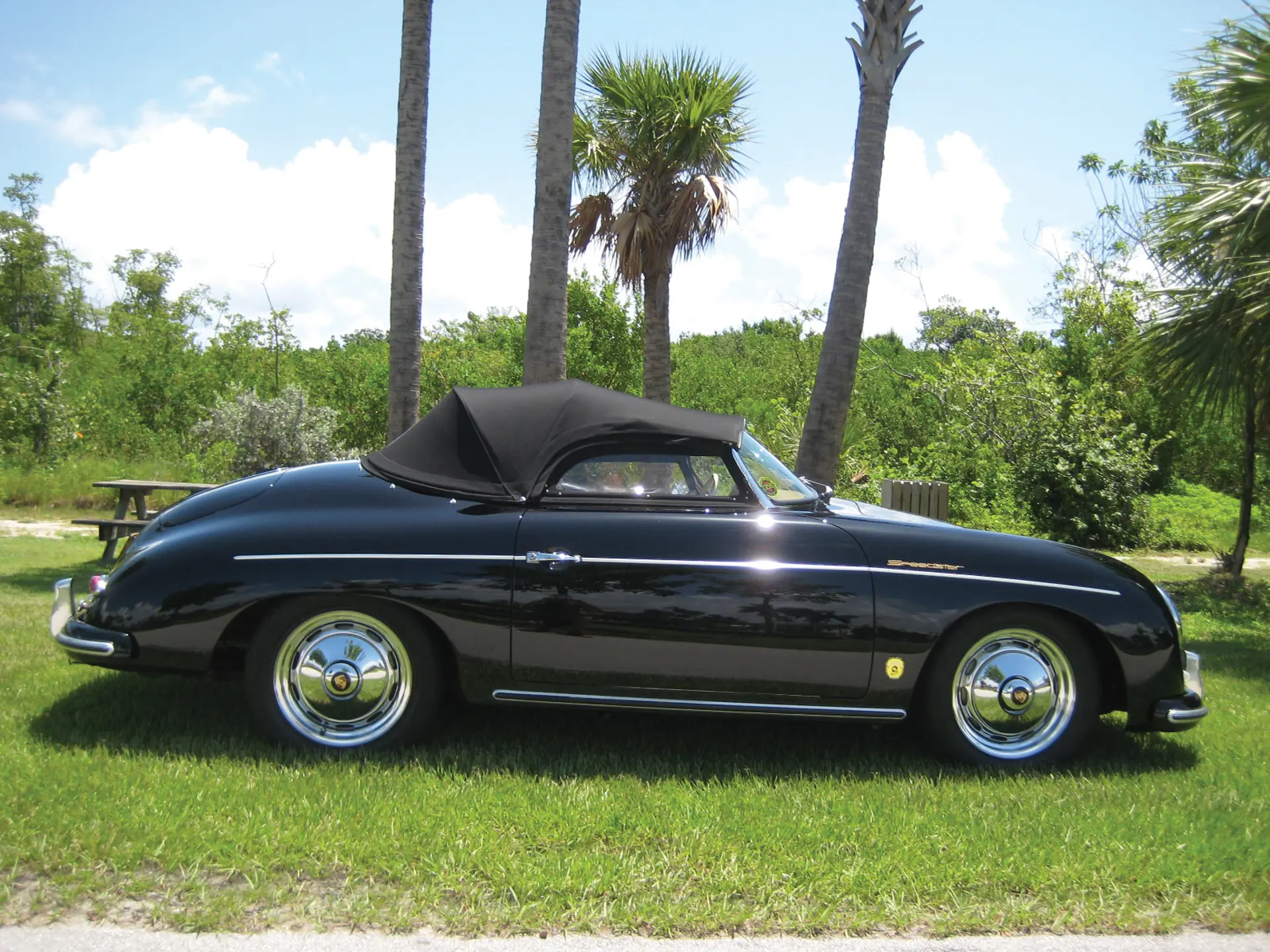 1957 Porsche Speedster Convertible | Online Auction | RM Sotheby's